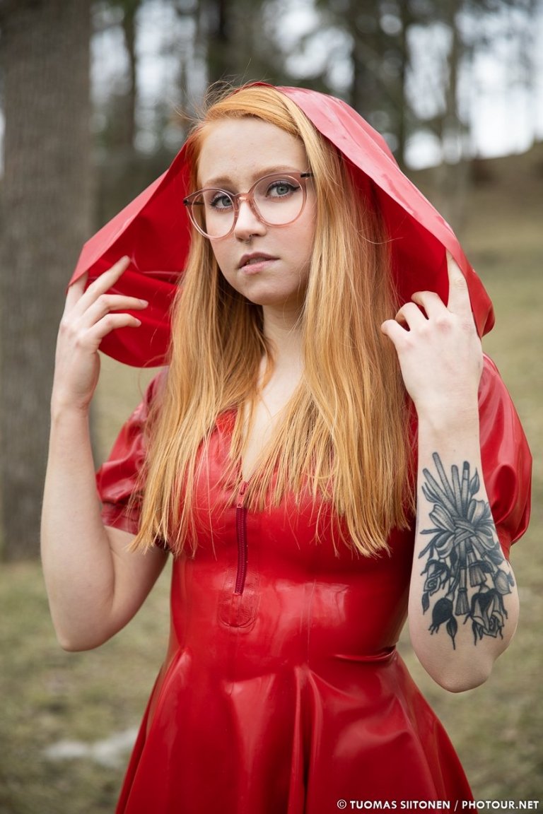 Project L: Part 73 - Didi and a friend